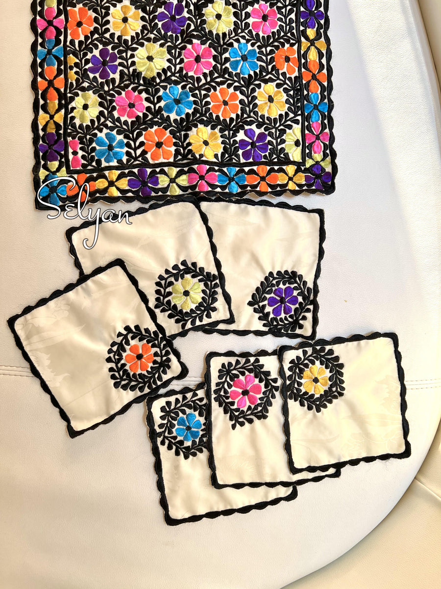 Fond de plateau -Terz rbati- avec 6 serviettes – SELYAN