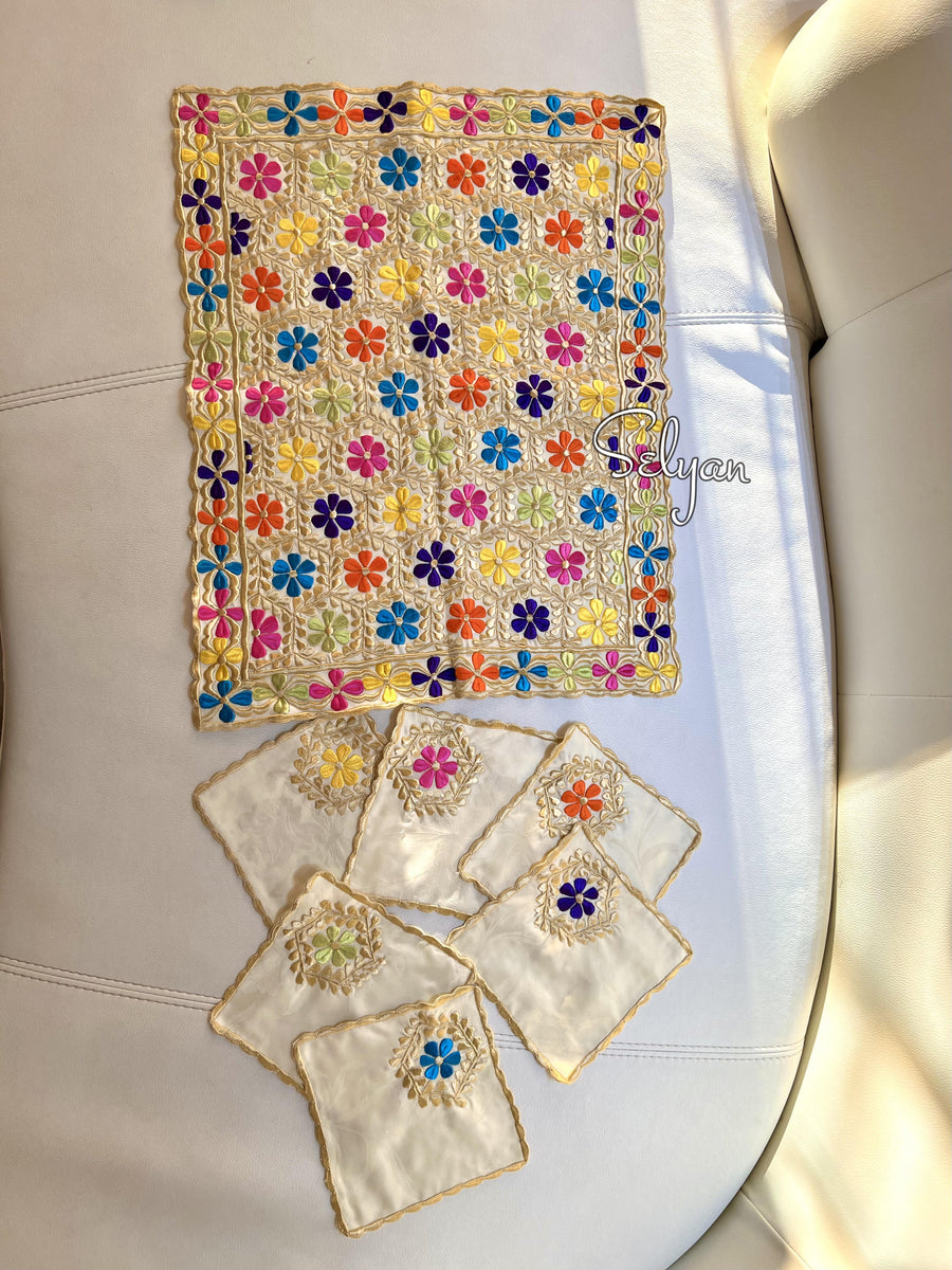 Fond de plateau -Terz rbati- avec 6 serviettes – SELYAN